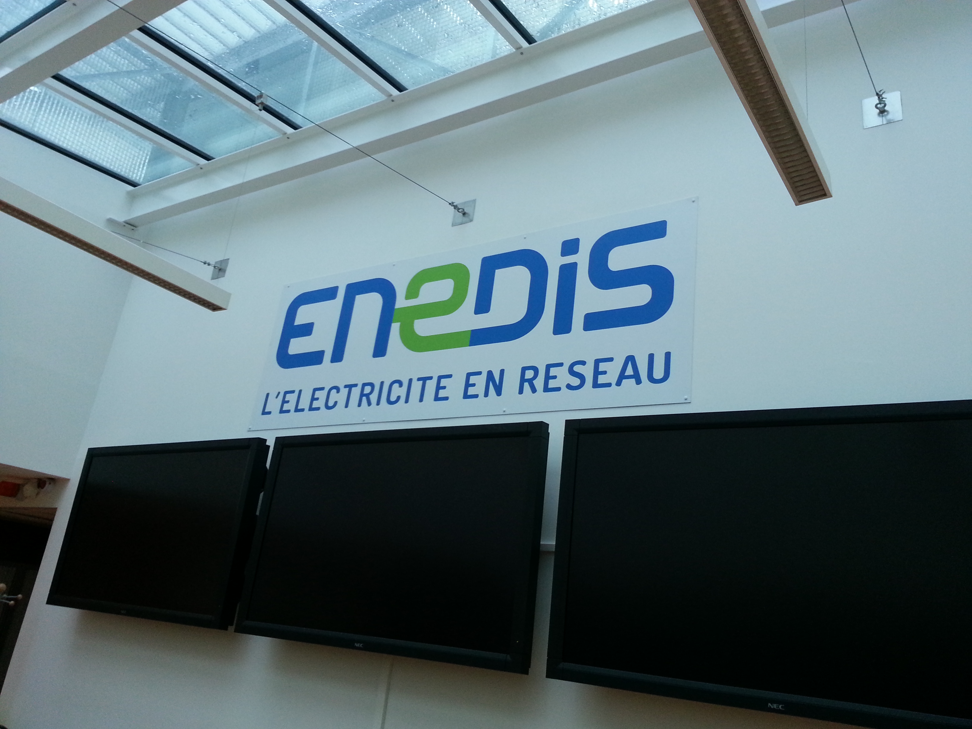 Nuances Impression – Impression grand format et offset | Déco et agencement, stand, studio graphique